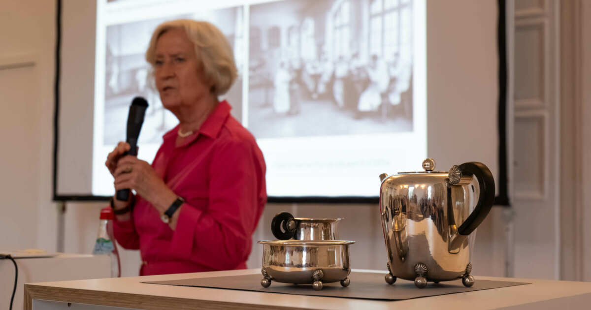 Paula Straus: Die Wiederentdeckung der Industrie- und Schmuckdesignerin ...